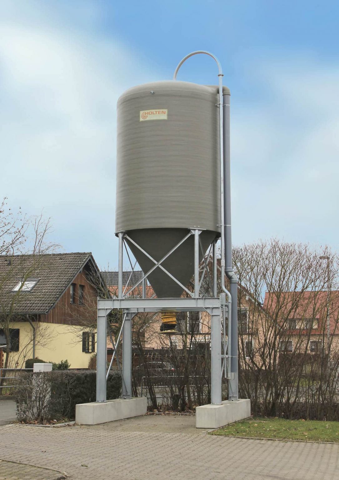 Mobile Silos GFK/Stahl | 20 + 25 + 30m³ | HOLTEN Online